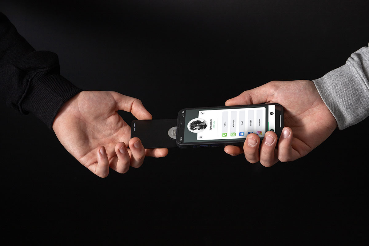 AirCard Is Card-size Tracker That Tracks Using Apple’s Find My, And More