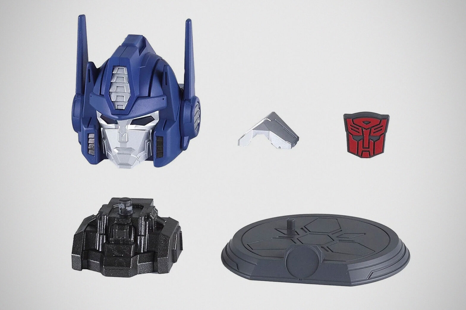 G1 Optimus Prime - Specifically, The Head - Has Been Turned Into A ...