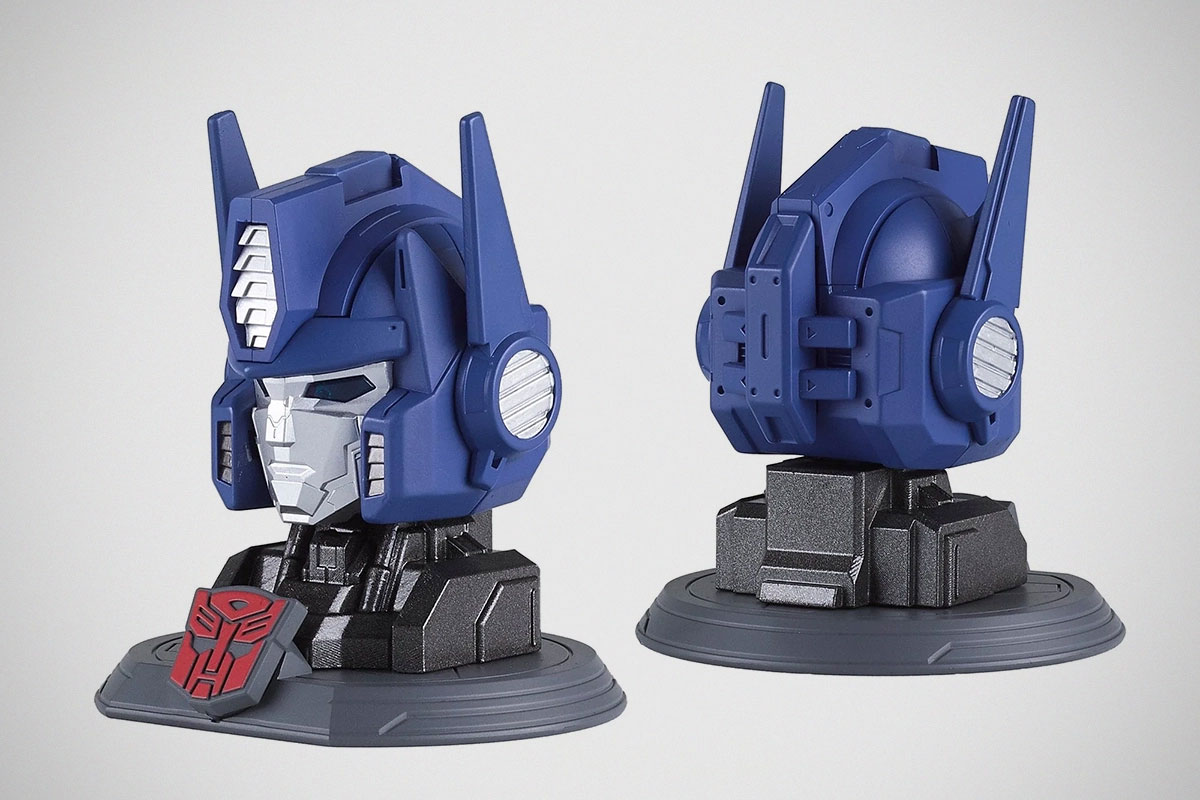 G1 Optimus Prime - Specifically, The Head - Has Been Turned Into A ...