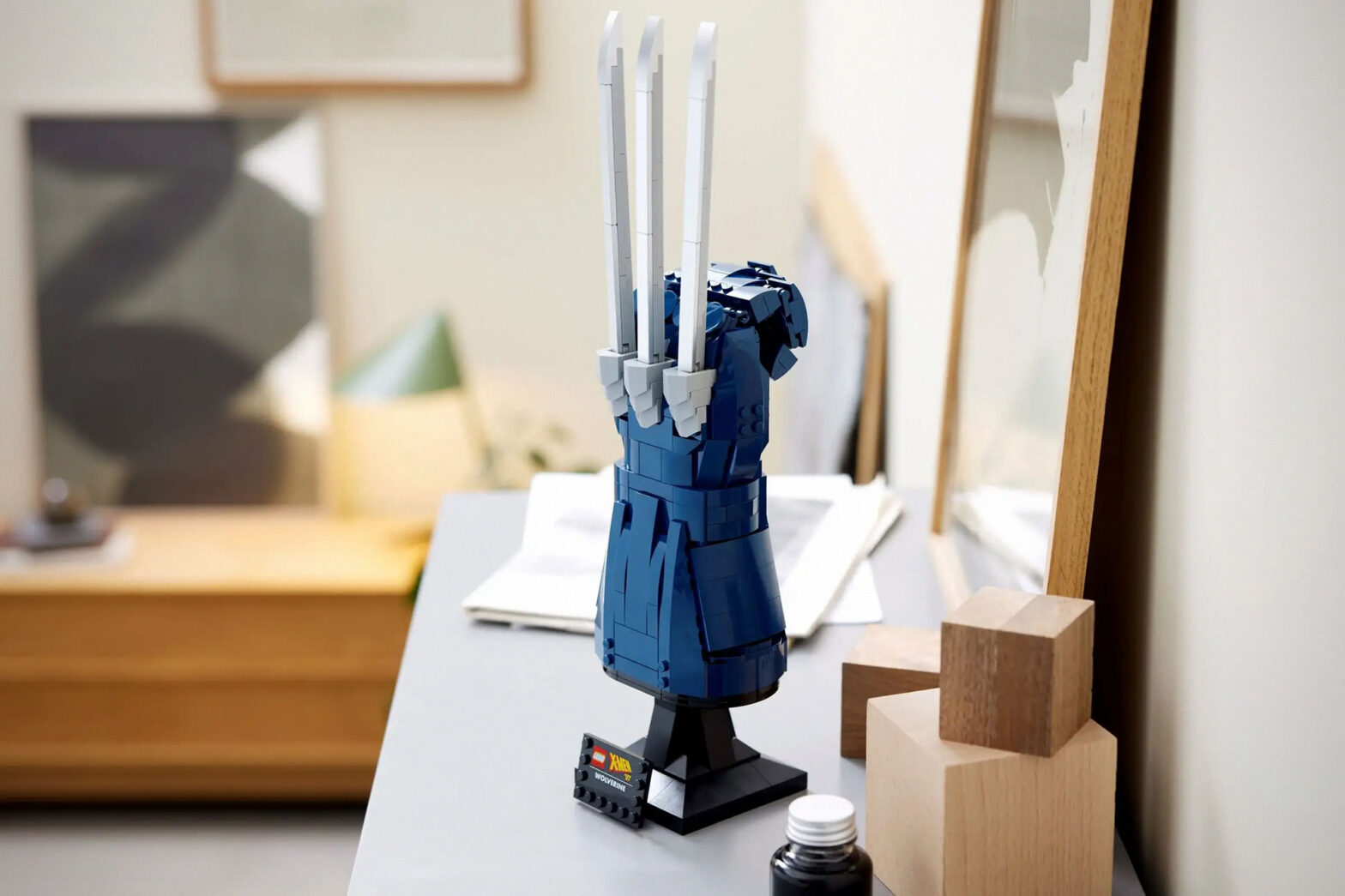 LEGO Marvel Wolverine’s Adamantium Claws (76250): It’s Wolvie’s Clawed ...