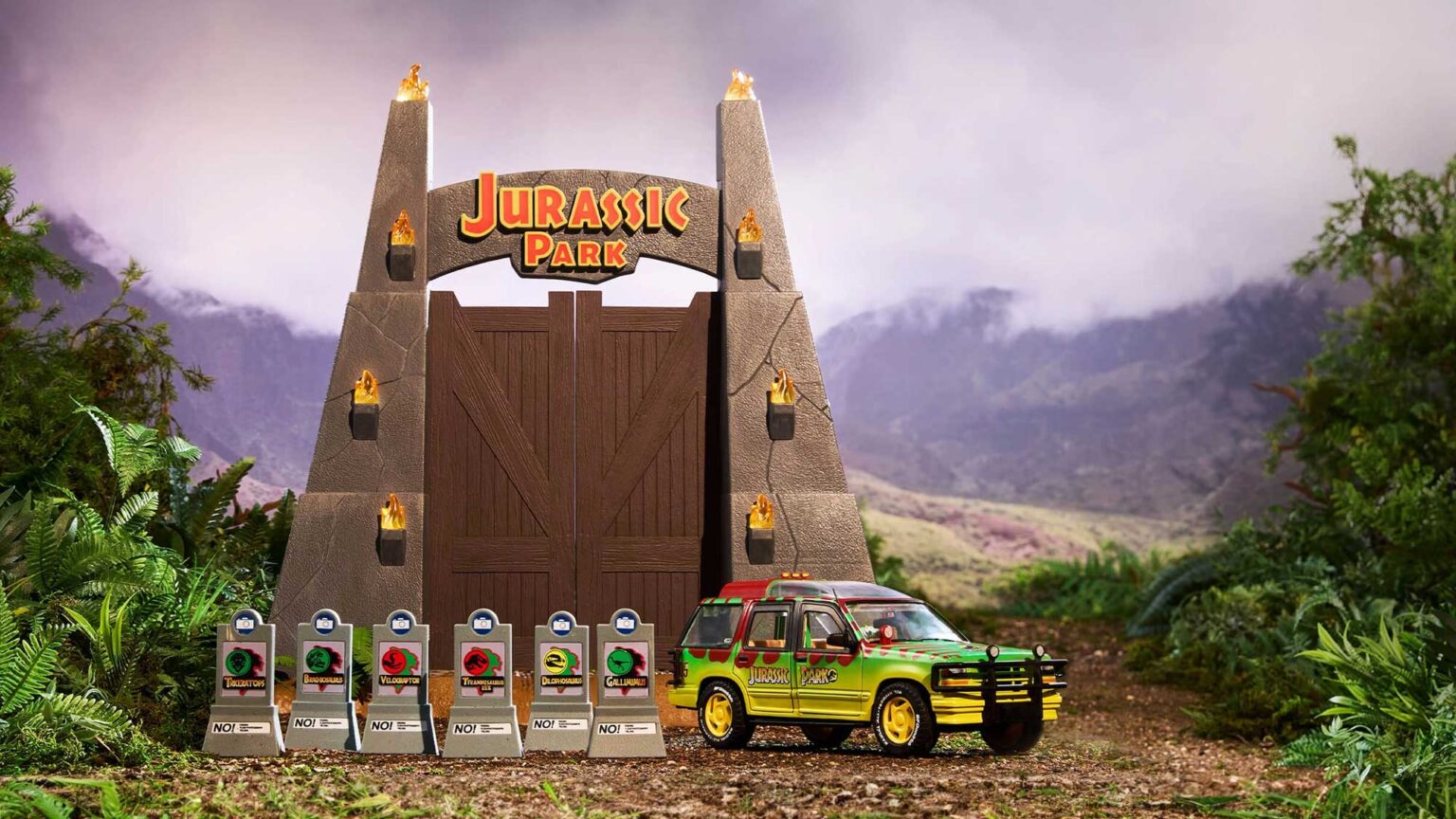 Mattel Jurassic World The Gates: The Iconic Jurassic Park Gate Gets ...