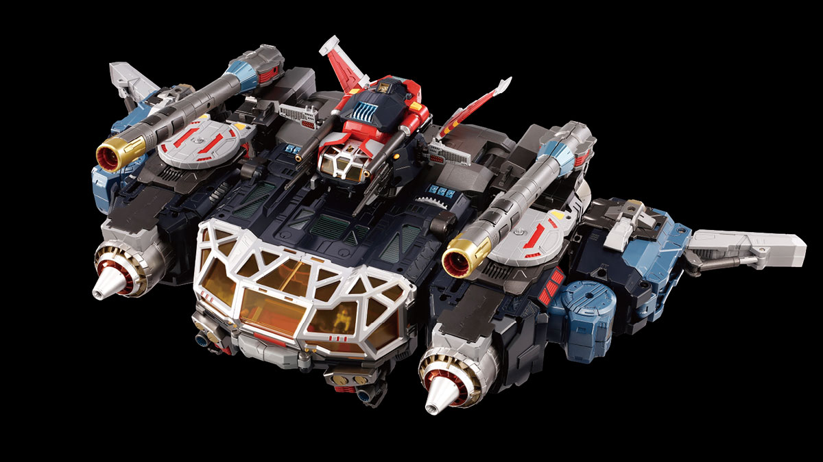 Takara Tomy Diaclone DA-100 Aerial Mobile Fortress Joins DA-95 Robot ...