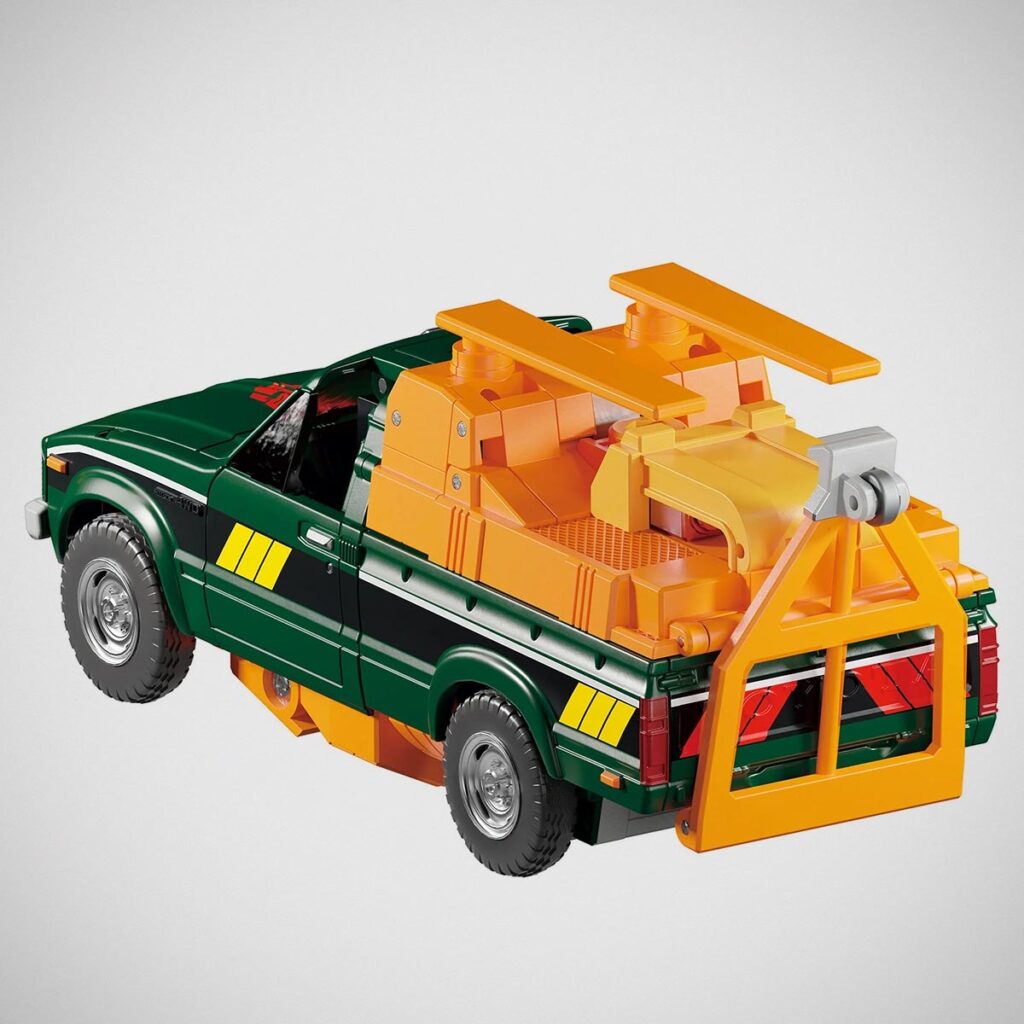 Takara Tomy Transformers Masterpiece MP-58 Hoist: Trailbreaker’s Tow ...