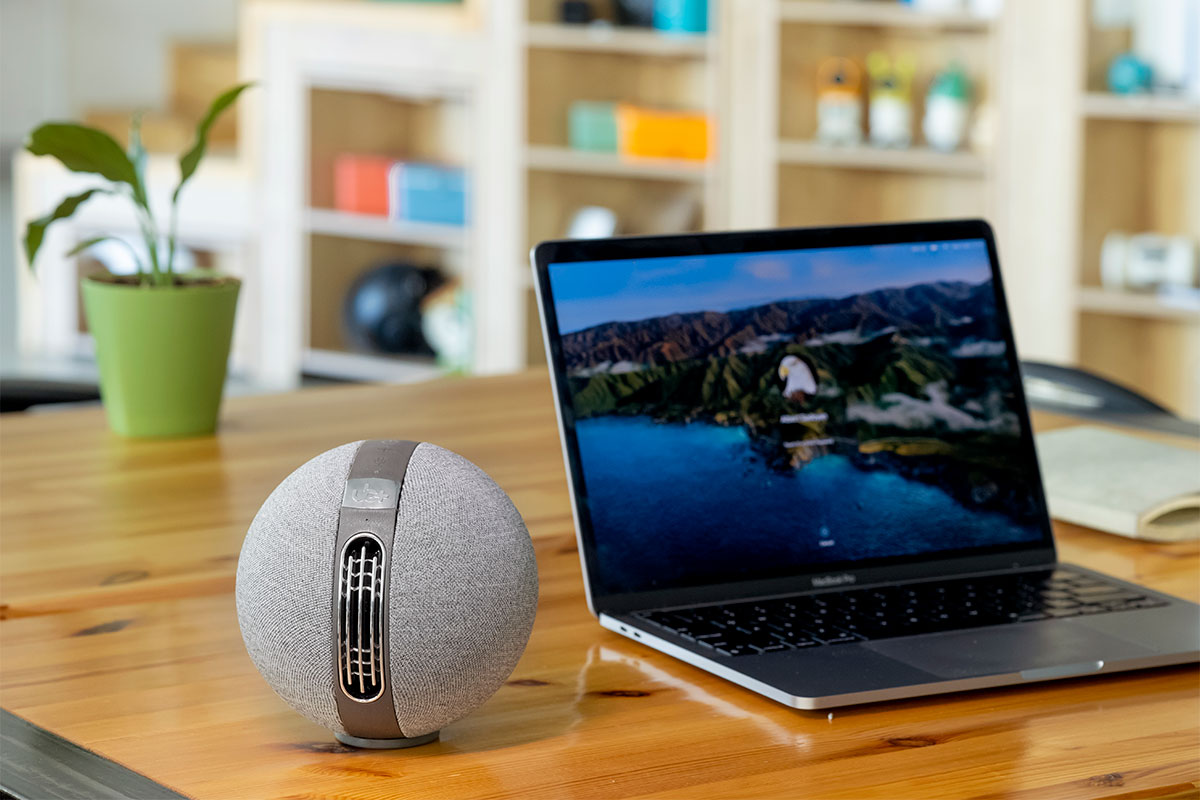 UB+ S1 Circle: A Compact, Loud, And Uber-sleek Spherical Bluetooth ...