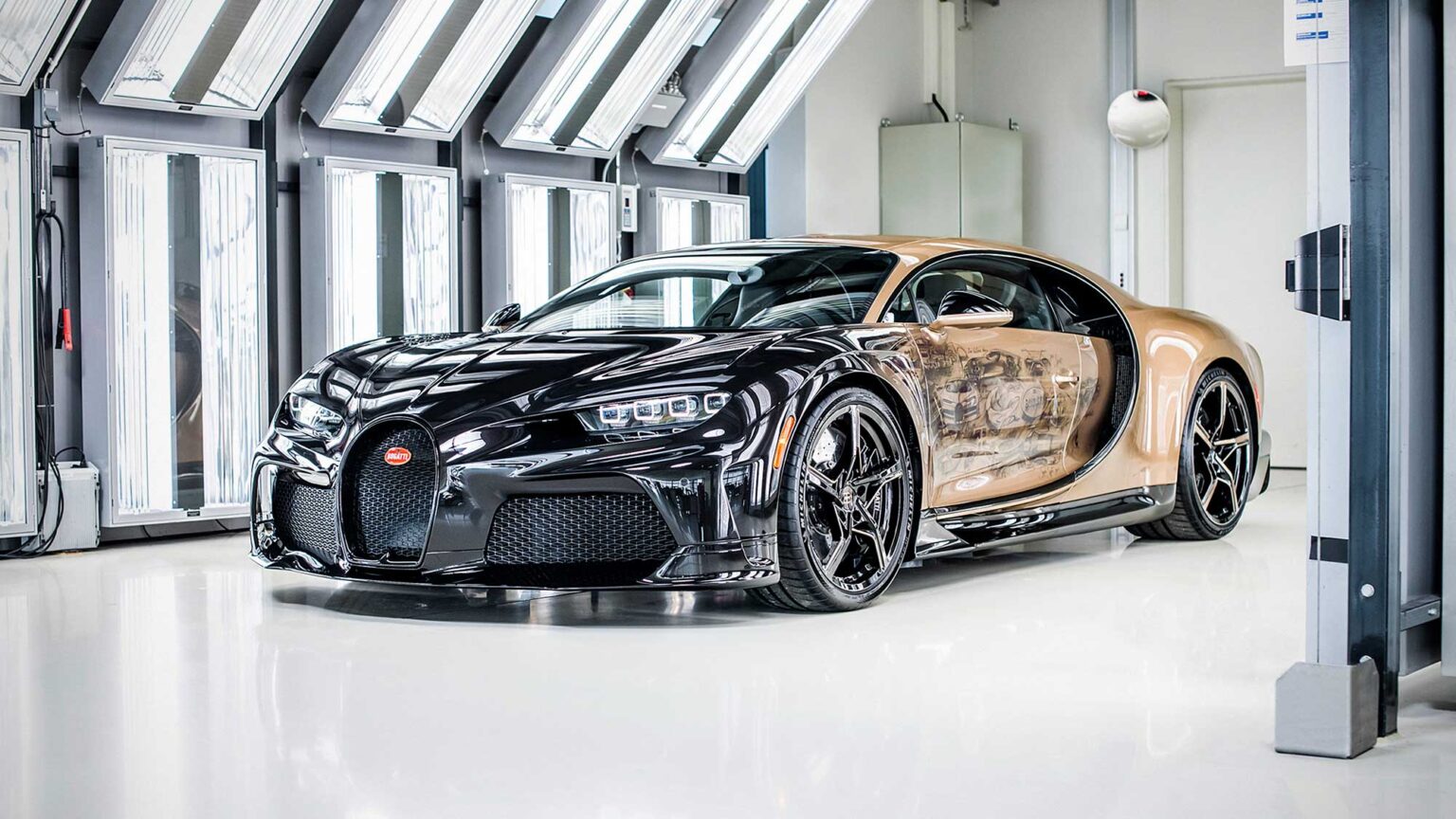 One-off Bugatti Chiron Super Sport ‘Golden Era’ Is Literally A Work Of ...