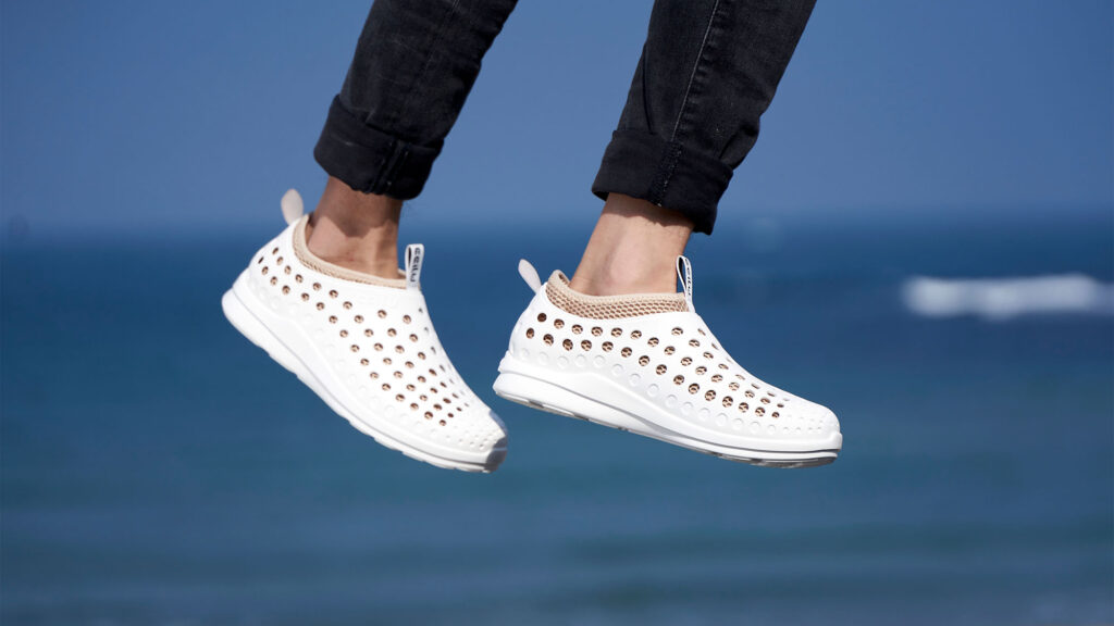 GreenPlax Fish 3-in-1 Sustainable Aqua Shoes: Made From Fish Scales, 3 ...
