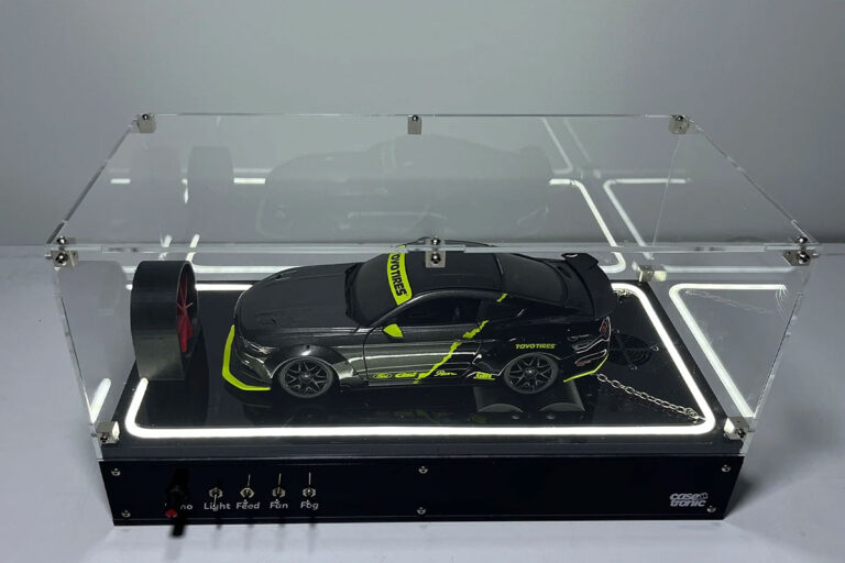Casetronic DynoCase Display Stand: “Functional” Dyno Machine For Your 1 ...