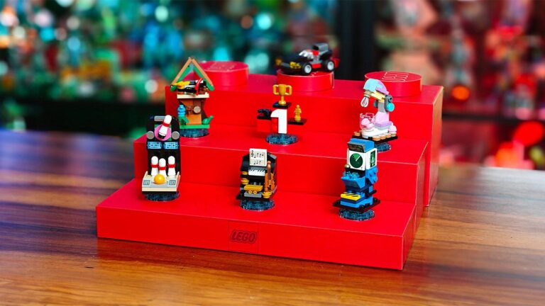 Toys”R”Us Singapore Is Offering Up Exclusive LEGO Mini Hobby Series And ...