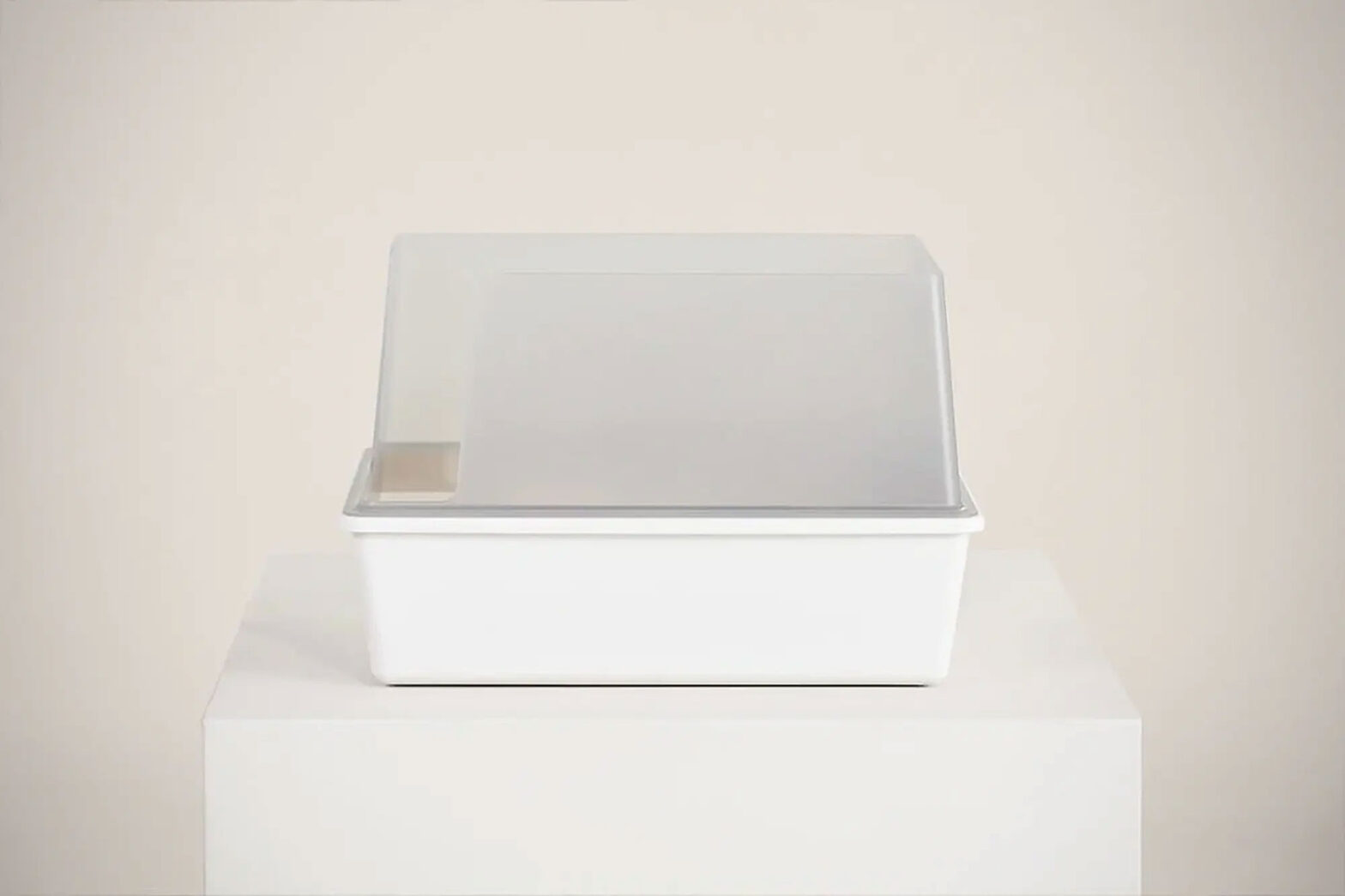 Tuft + Paw Cubby Litter Box’s 8” Wall Is Perfect For Kitty Cats That ...