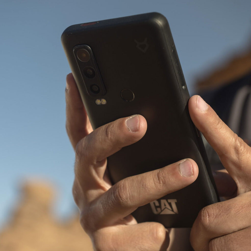 Caterpillar CAT S75 Rugged Smartphone: Satellite Comms Come Standard ...