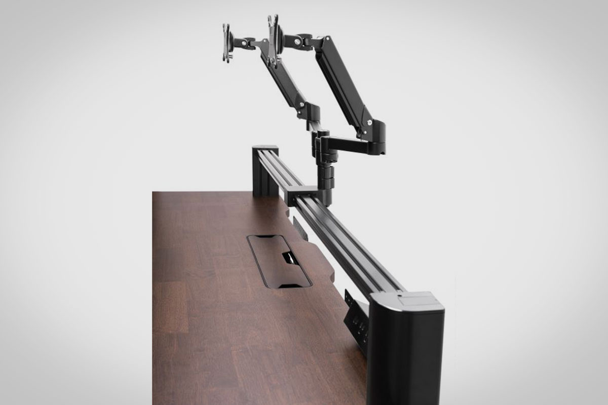 Corsair Platform:6 Modular Computer Desk Is Futureproof Table For Any ...
