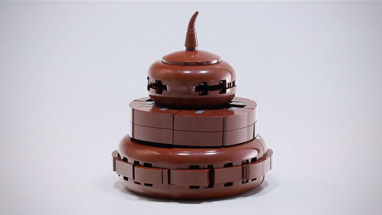 Transforming Poop Mech LEGO MOC: This Brick-built Poop Transforms Into ...