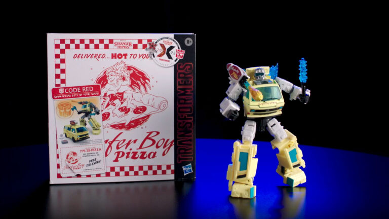 Transformers Collaborative Stranger Things x Transformers Code Red ...
