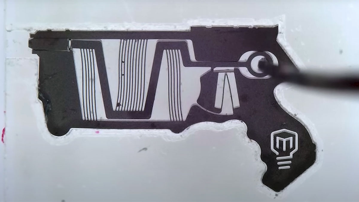 Meet The World’s Smallest NERF Gun Which The Eyes Can Barely See