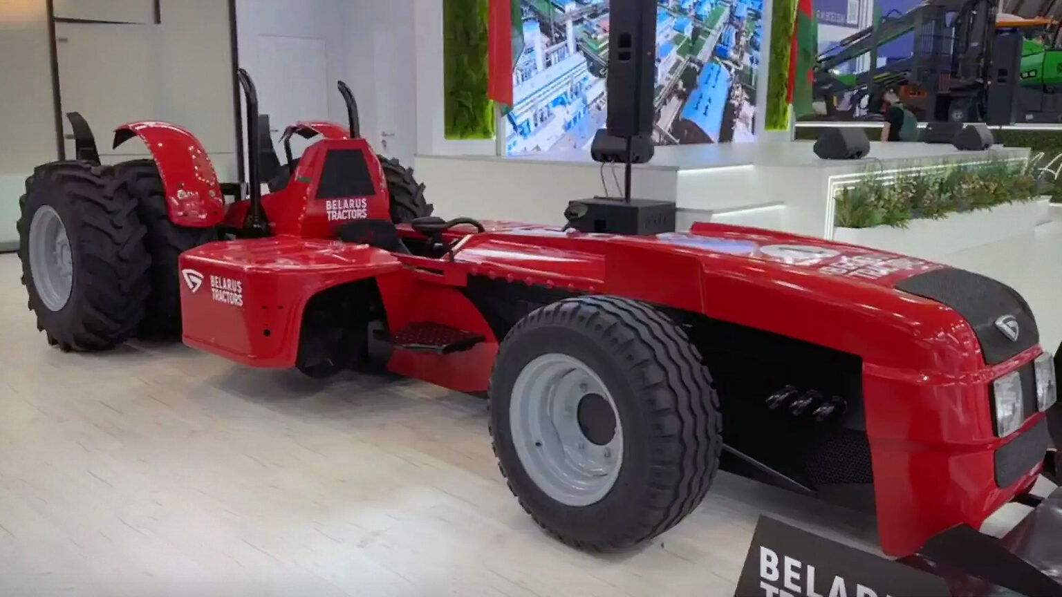 This Is “Farmula 1” The First-ever Formula 1 Tractor By Belarus Tractors