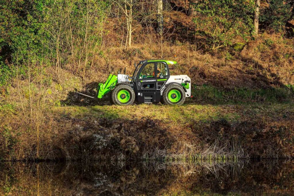JCB Is Going Green With Hydrogen Combustion Engines For Agricultural ...