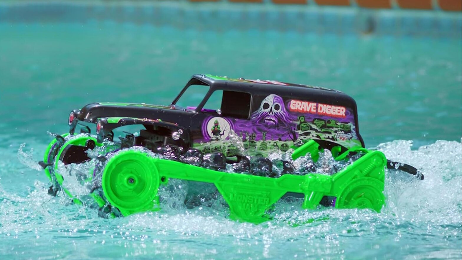 Monster Jam Grave Digger Trax All-Terrain RC: Water Is No Barrier For ...