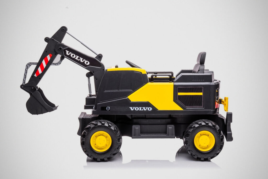 Dake Toys Officially License Volvo Excavator Ride-on Toy Is Complete ...
