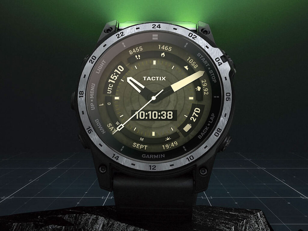 Garmin tactix 7 - AMOLED Edition Tactical GPS Watch: Legibility In Any ...