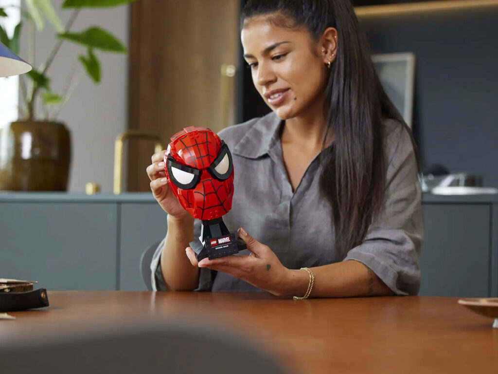 LEGO Marvel Spider-Man’s Mask (76285) Set: Finally, There Is A Brick ...