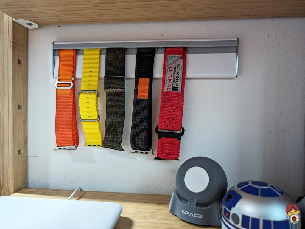 Twelve South Time Porter Apple Watch Band Organizer: A Quick Review