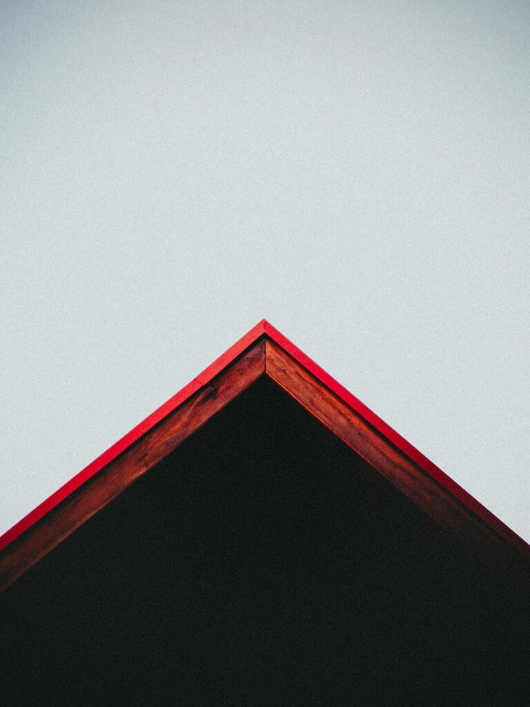 9 Insider Strategies For A Crown-Worthy Roof