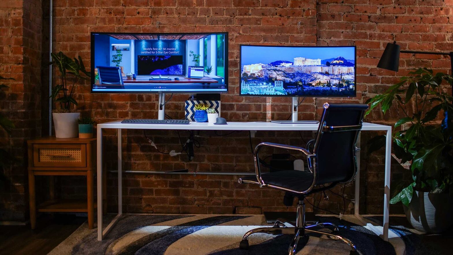 Dell’s Latest Monitor Is The World's First 5K UltraSharp Monitors With ...