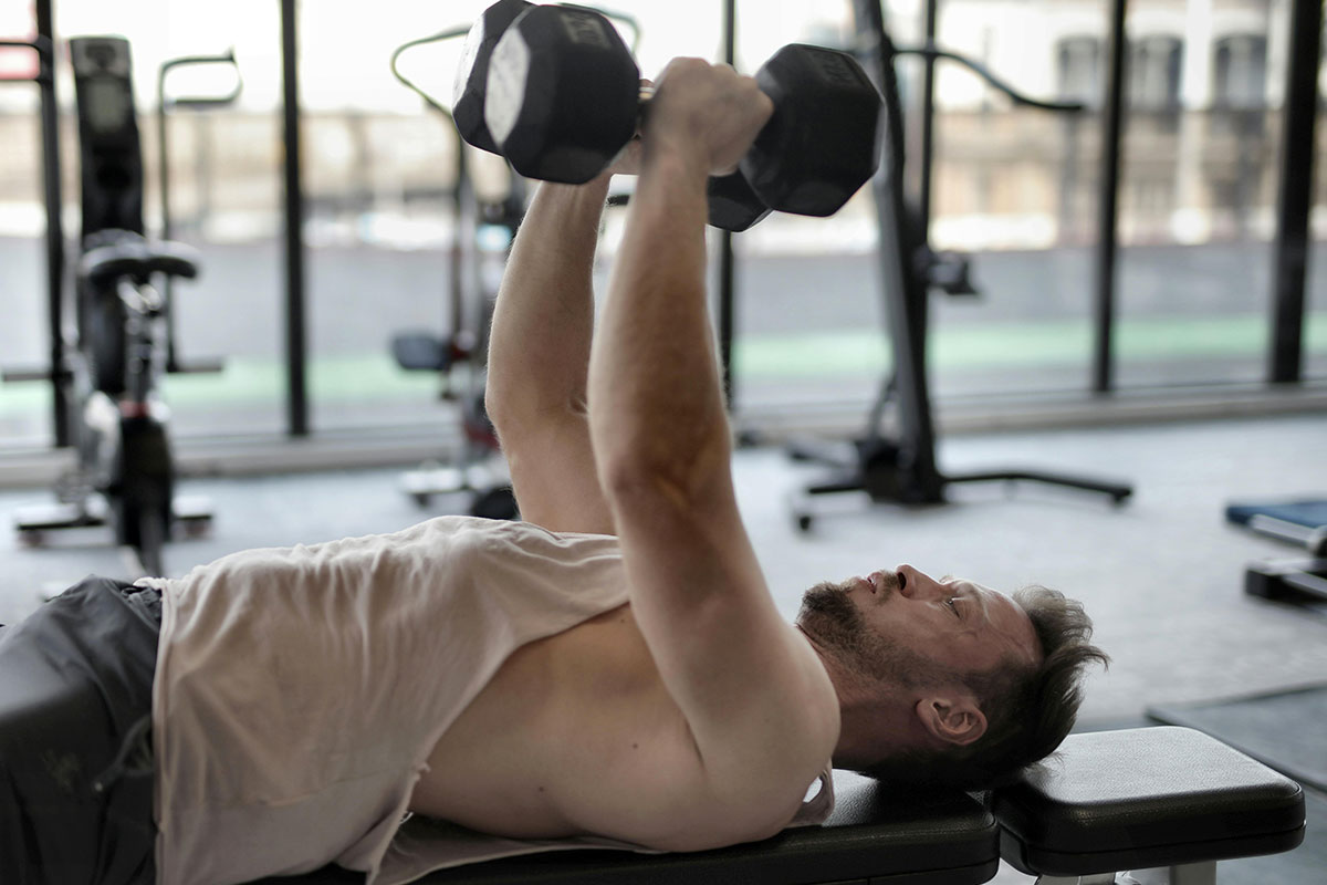 How Men Master Confidence: Lifestyle Secrets Revealed