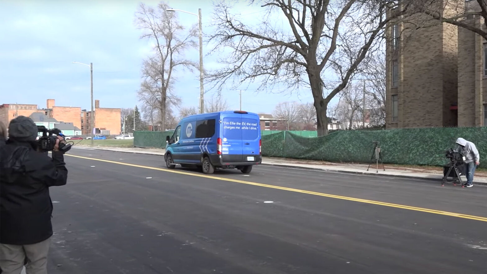 In Case You Missed It: Electreon’s Wireless Charging Road Has Arrived ...