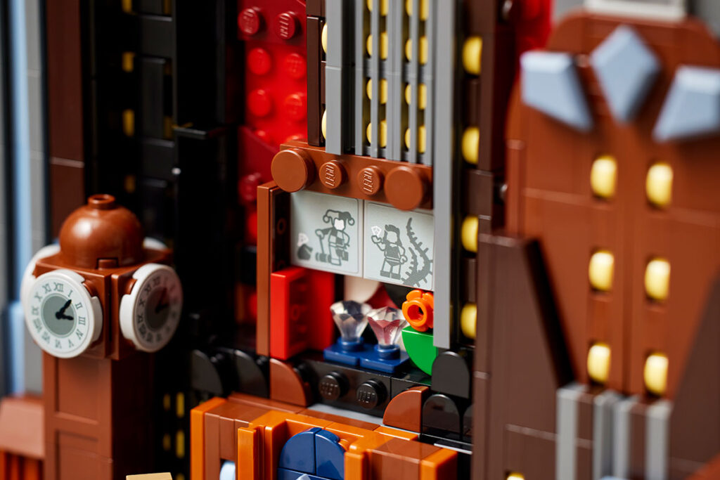 LEGO Batman: The Animated Series Gotham City (76271): A 3D “Portrait ...