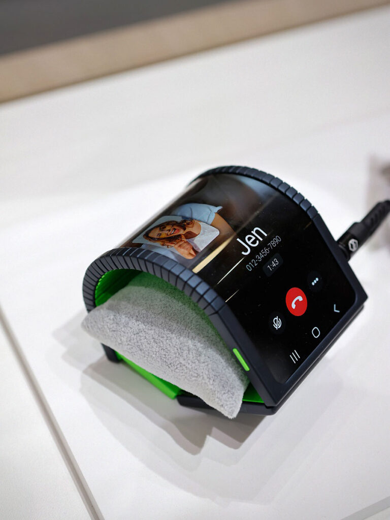 Samsung OLED Smart Speaker with Folding Display, OLED Car Key, And More At MWC 2024