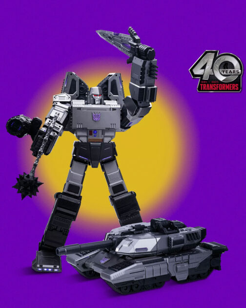 Robosen Auto-converting Megatron May Make G1 Fans Like Megatron As A Tank