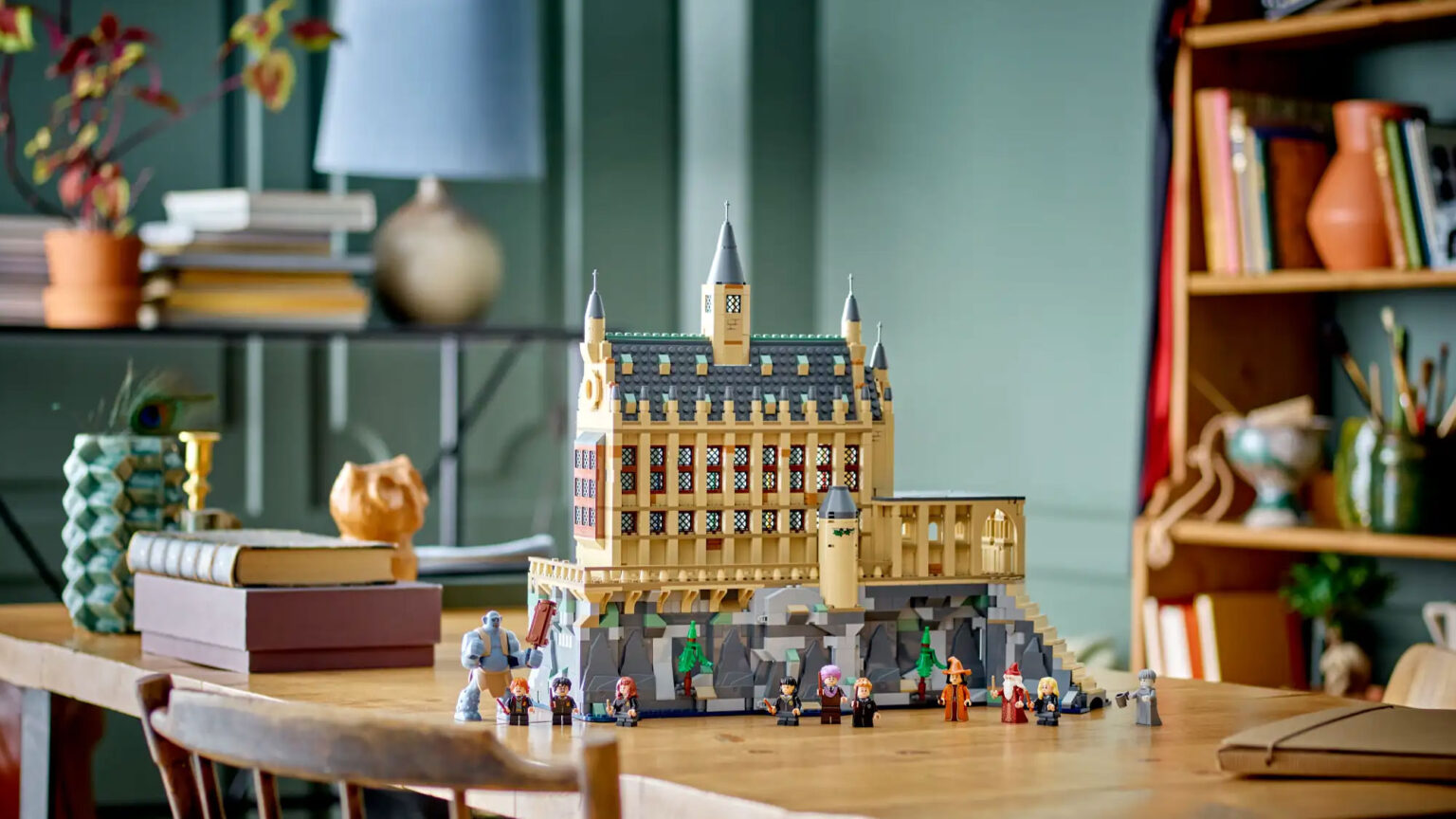 LEGO Harry Potter Hogwarts Castle The Great Hall (76435): Your Key To A ...