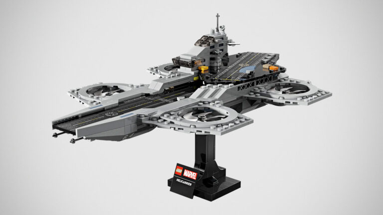LEGO Marvel The Avengers Helicarrier (76295): Micro Scale Helicarrier ...