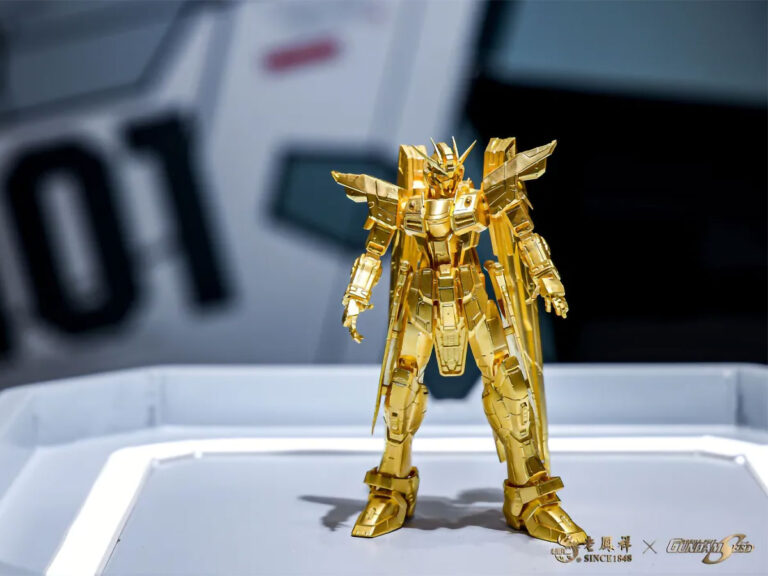 Chinese Jeweler Partnered With Gundam SEED For A 1,000g Pure Gold ...