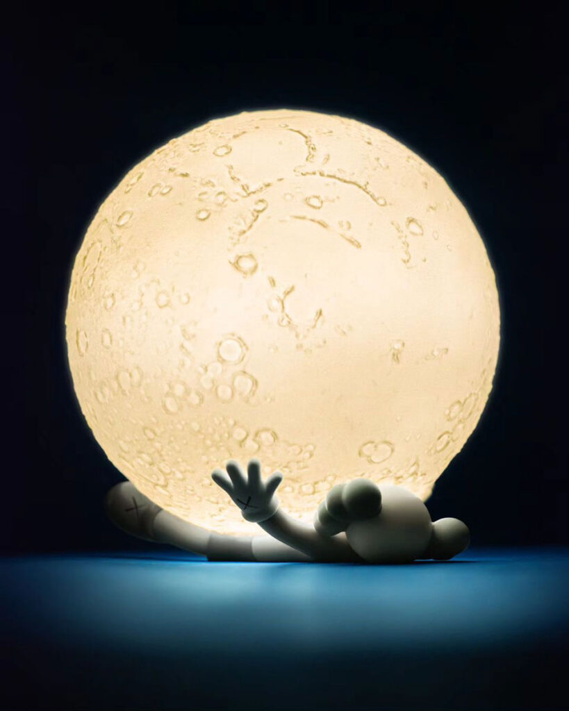 Kaws Big Moon Limited Edition Lamp: Companion Under The Crushing Weight ...