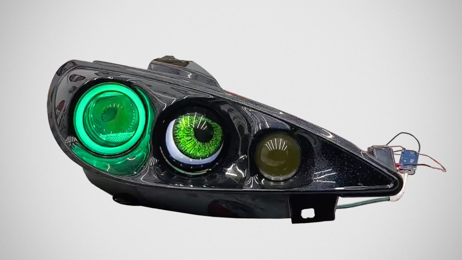 Running Eye Lens On Headlight By Amir: It Will Make Your Car As ...
