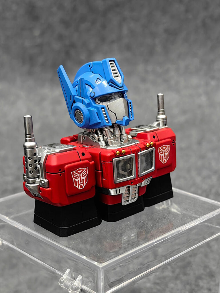 Transformers Optimus Prime ‘Bust’ Keycaps By Johnny Studio: Three ...