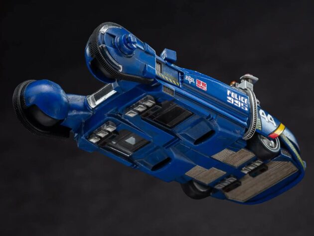 Threezero Blade Runner 2049 Deckard’s Police Spinner May Be Palm Size ...