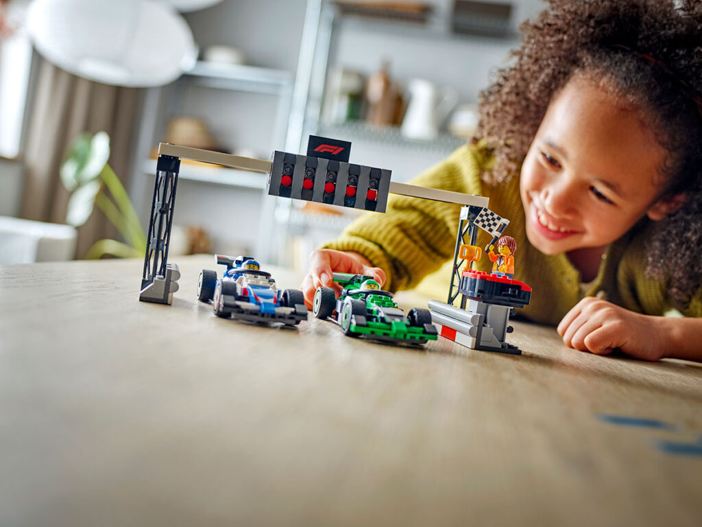 Brick-built Formula 1 Race Car Assemble!: New LEGO Formula 1 Sets ...