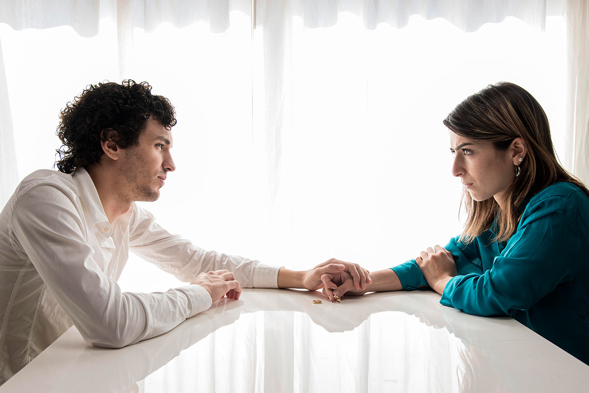 Managing Family Life While Going Through Divorce