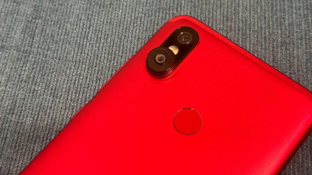 iMicro Q3p Will Turn Your Smartphone Into A Very Powerful Microscope!