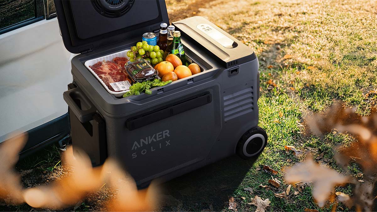 Chill Out: Anker’s EverFrost Cooler 2 Keeps Your Snacks—And Gadgets—Cool