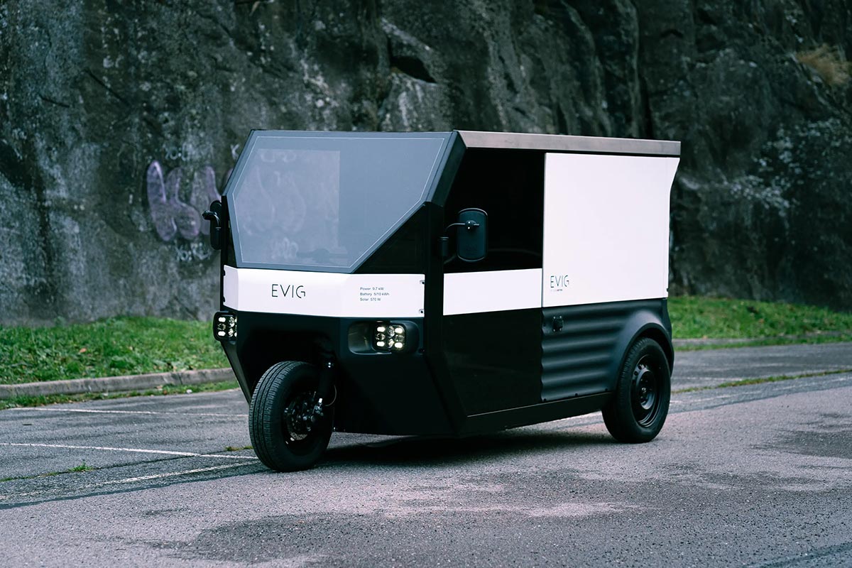 Clean Motion EVIG: Solar-Powered, Three-Wheeled, And Ready To Deliver