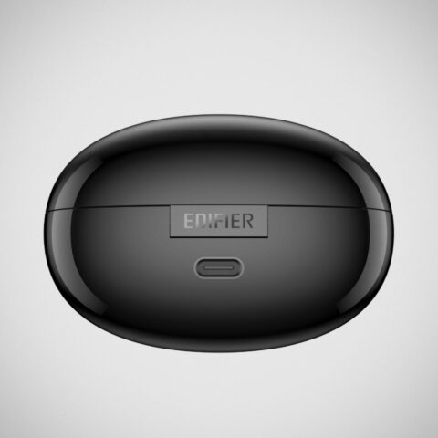 These Earbuds Check Your Heart Rate While Dropping Beats—Literally