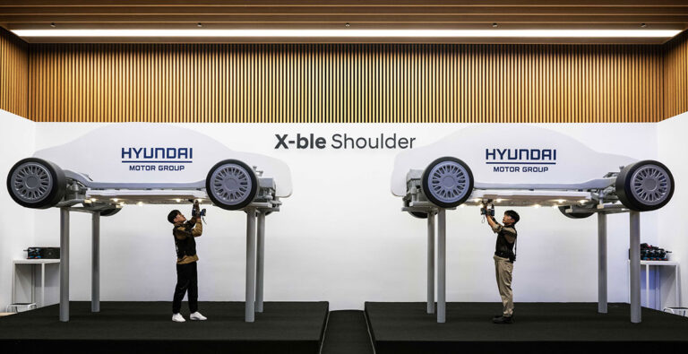 Hyundai And Kia’s X-ble Shoulder: Giving Your Muscles A Break (Finally)