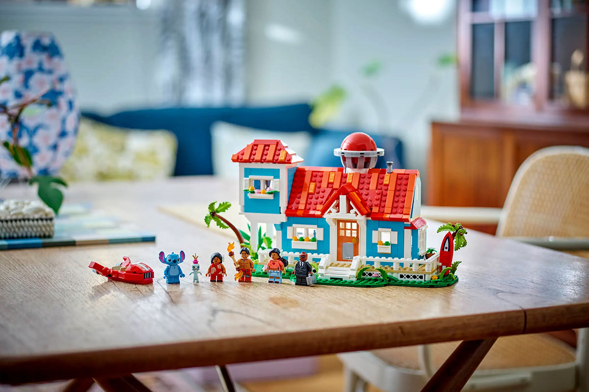 LEGO Disney Lilo & Stitch Beach House: Surf’s Up, Brickheads!