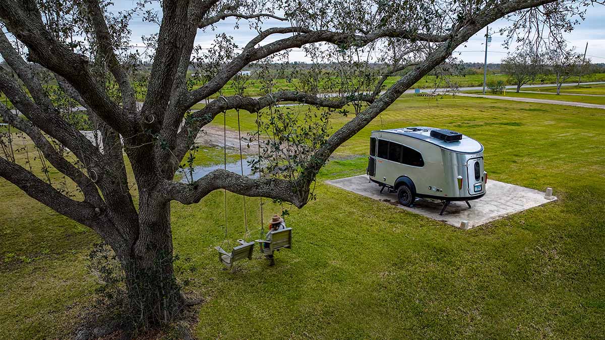 The Airstream Basecamp 20Xe: Off-Grid Adventures, Now With Fewer ...