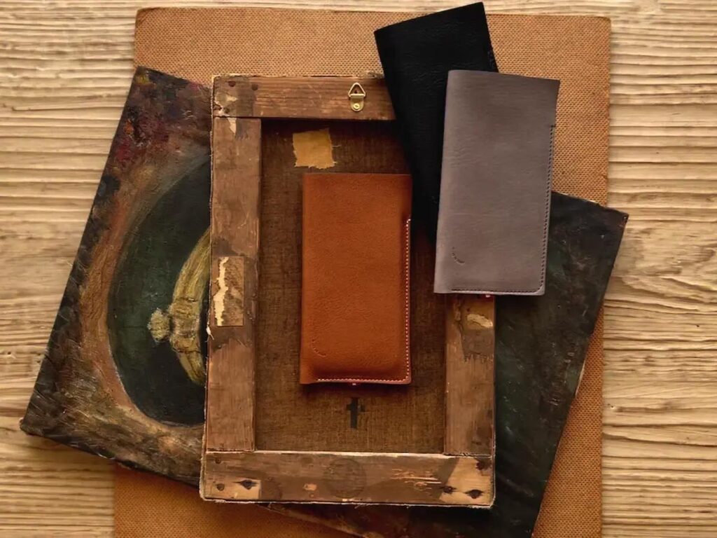 Hardgraft Masterpiece iPhone Case: It’s Classy!