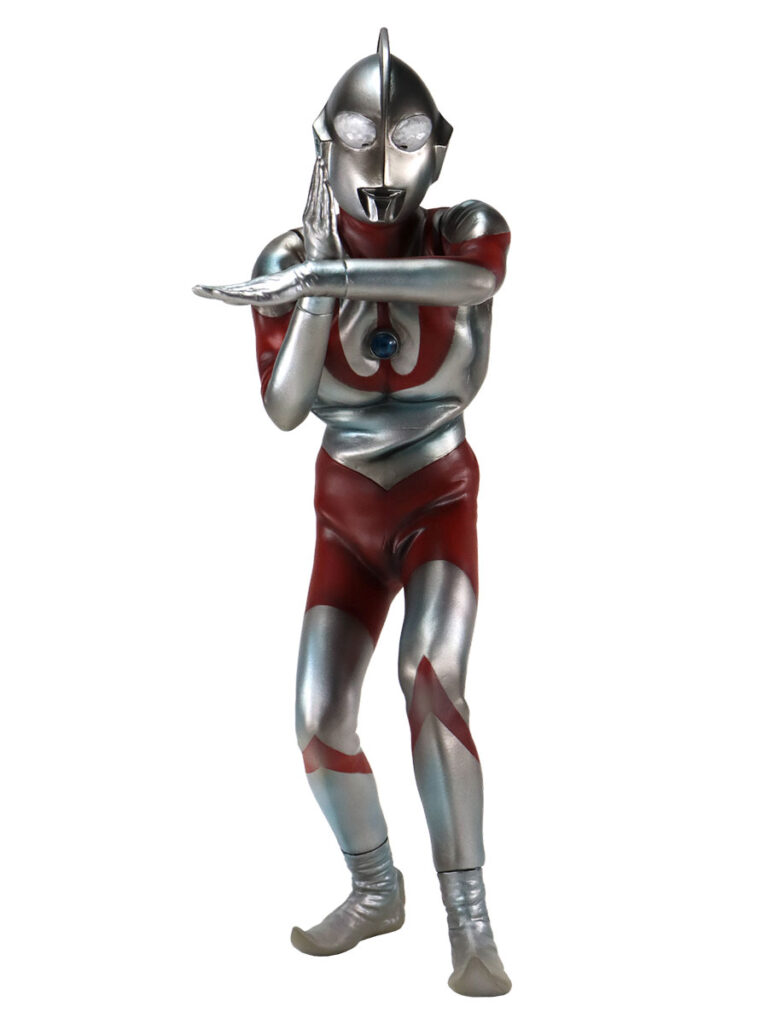 Specium Ray & Chill: This Ultraman Lights Up Your Shelf Like It’s 1967